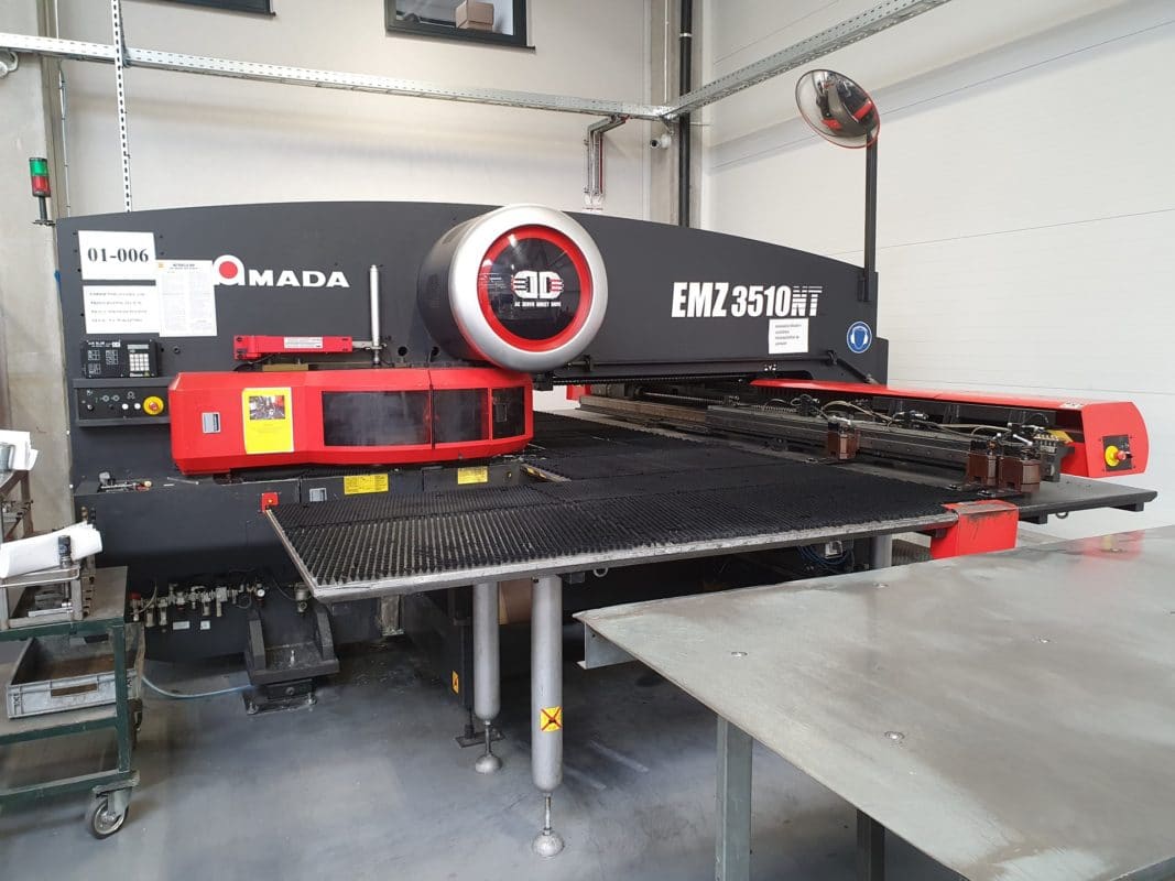 AMADA EMZ-3510 NT turret punching machine