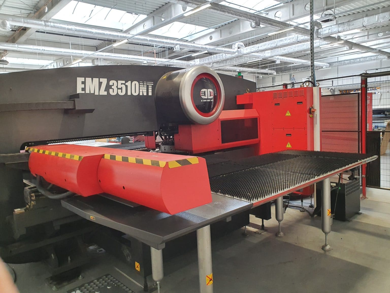 AMADA EMZ-3510 NT turret punching machine