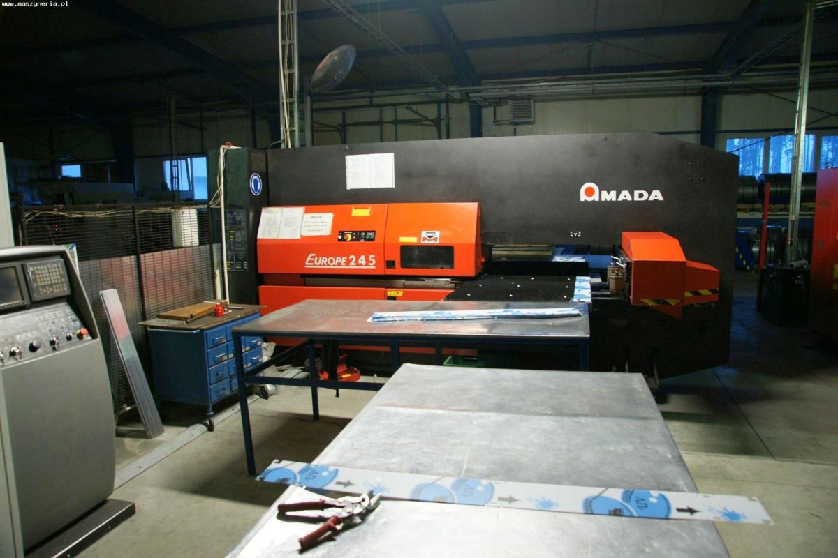 AMADA EUROPE 245 turret punching machine