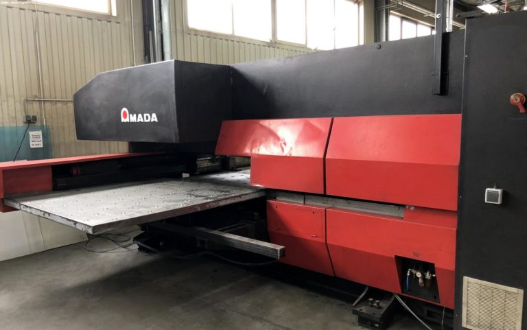AMADA EUROPE 258 turret punching machine