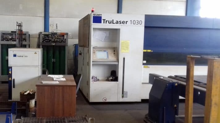 Machine de découpe laser FIBRE TRUMPF TRULASER 1030