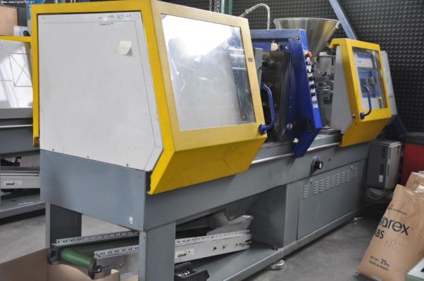 BATTENFELD BA 750 CD PLUS injection molding machine - MASZYNERIA