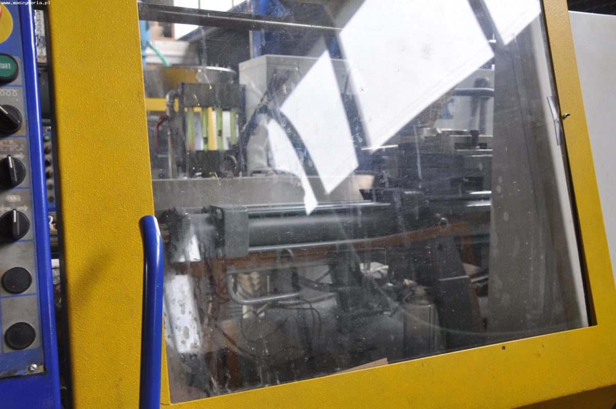 BATTENFELD BA 750 CD PLUS injection molding machine