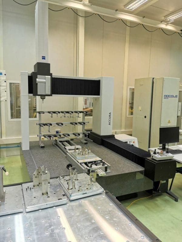 ZEISS ACCURA 12/18/10 coordinate measuring machine
