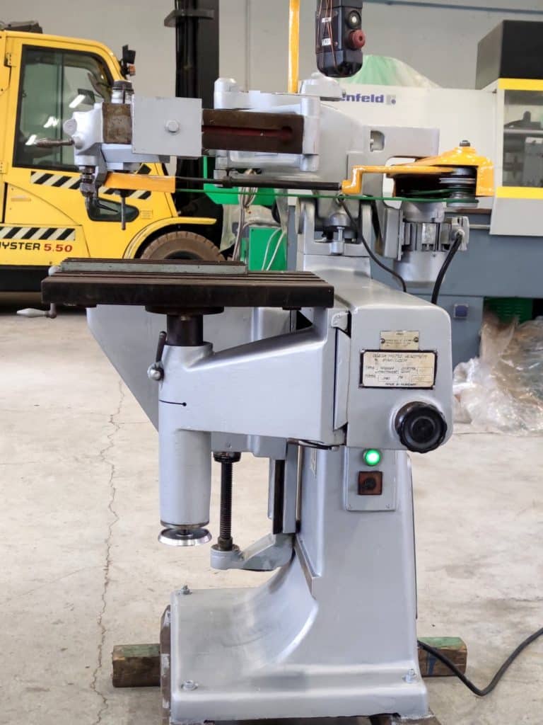 MP200M PANTOGRAF engraving and copy milling machine