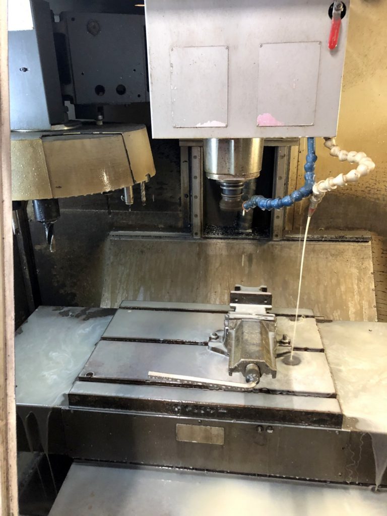 CINCINNATI MILACRON ARROW 500 CNC vertical machining centre