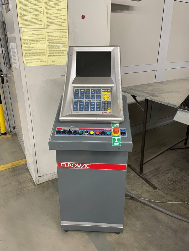 EUROMAC MTX INDEX 1250/30 punching machine