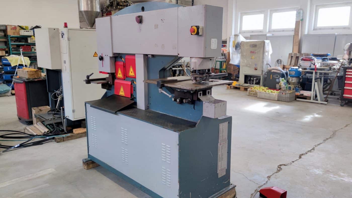 DURMA IW 55/110 BTD ironworker machine