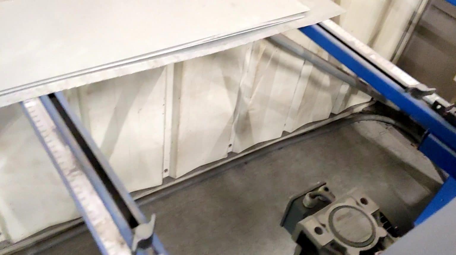 MAAD HSSM 1550/1.5 folding machine