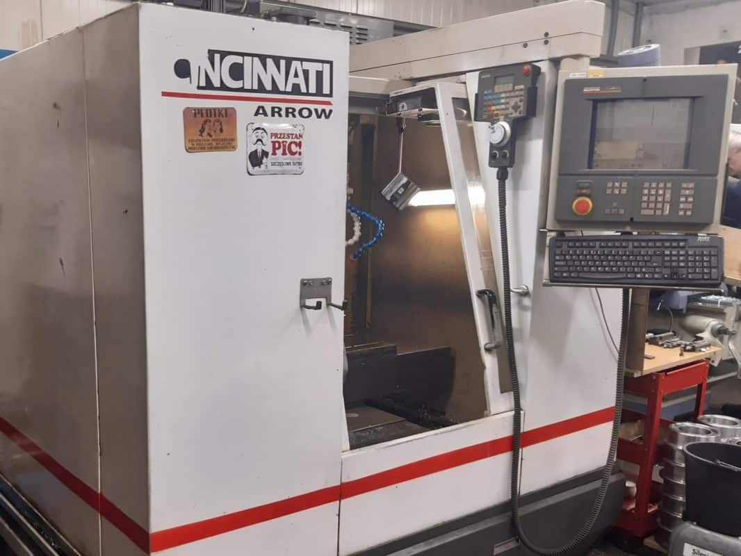 CINCINNATI ARROW 500 CNC milling machine