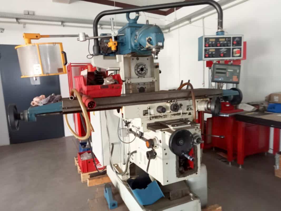LAGUN GMR 152 universal milling machine